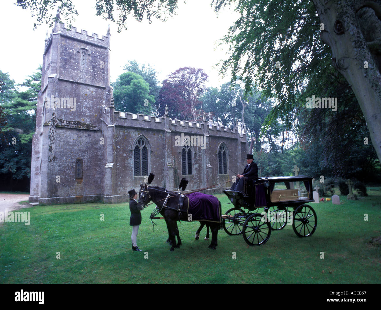 Horse drawn hearse Stock Photo - Alamy