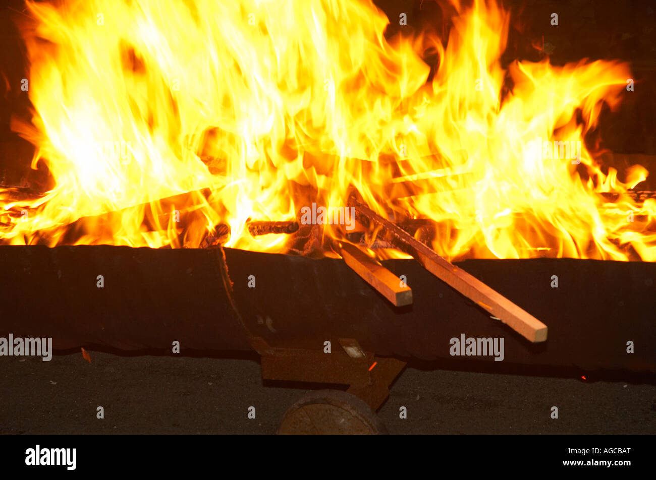 Lewes Bonfire Night Procession Stock Photo - Alamy