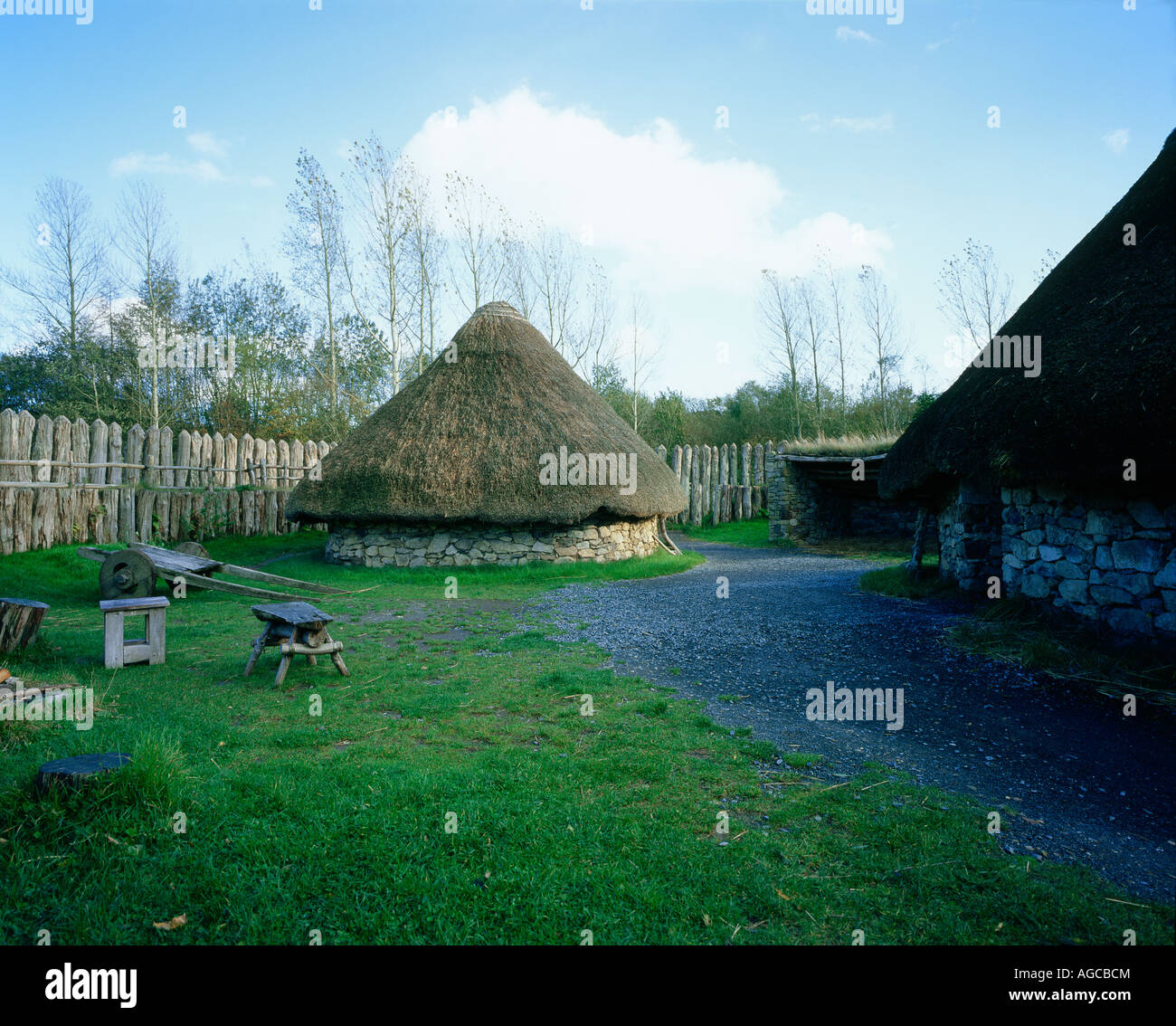circular neolithic hut made from stone with a thatched roof Stock Photo ...
