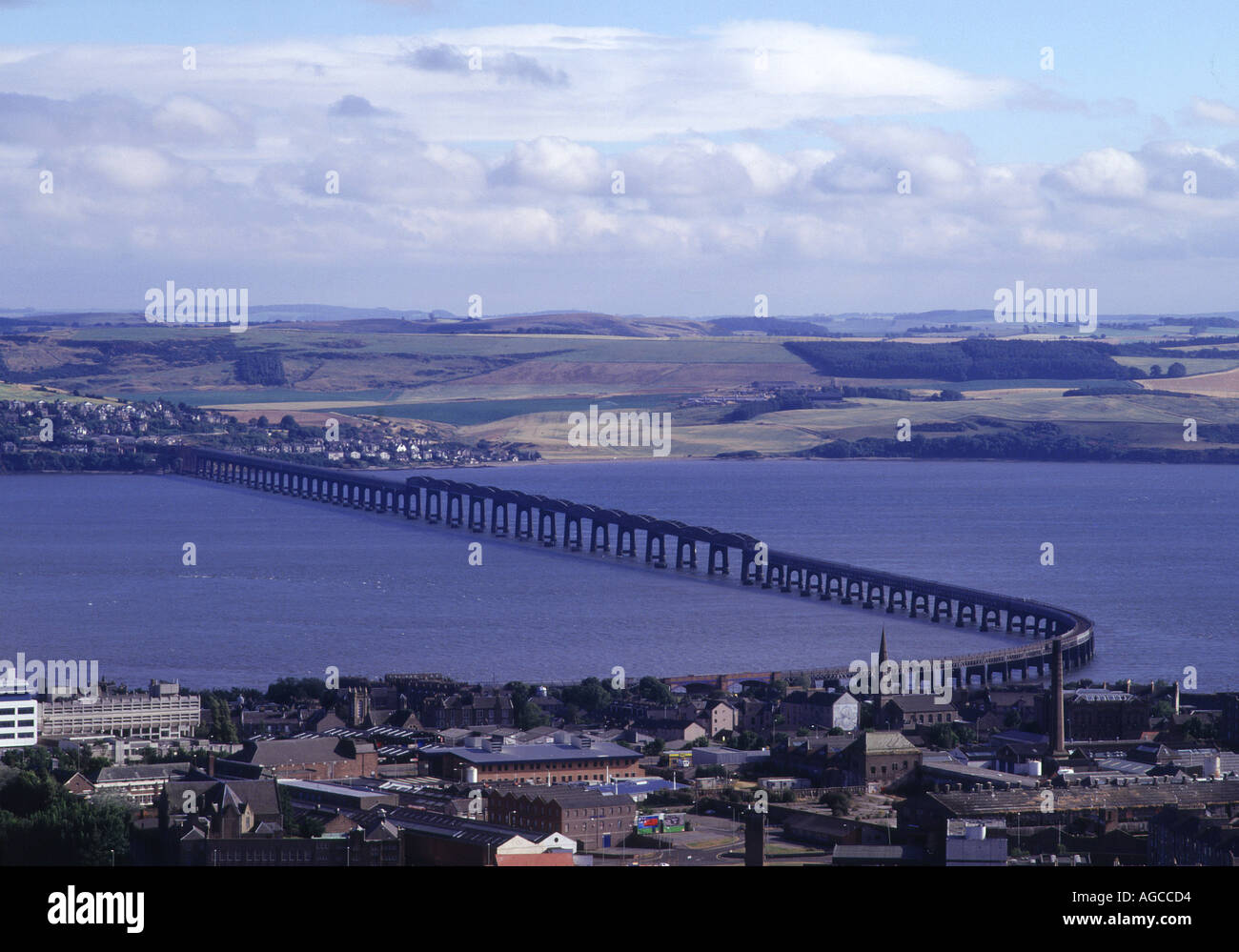 dh Tay bridge DUNDEE ANGUS City Tay rail bridge and River Tay river ...