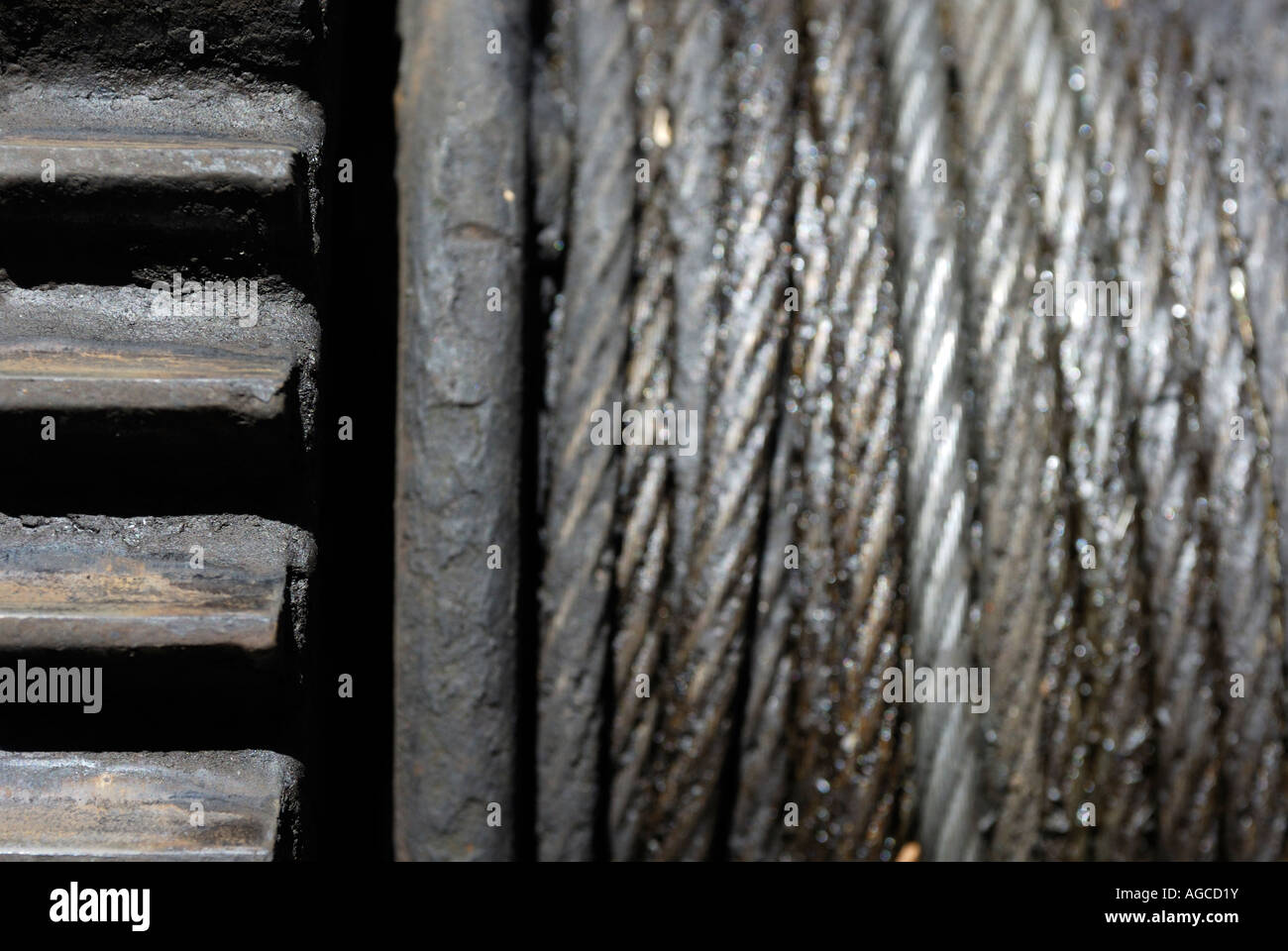 Greased Steel Cable prevent corrosion via oil Stock Photo - Alamy