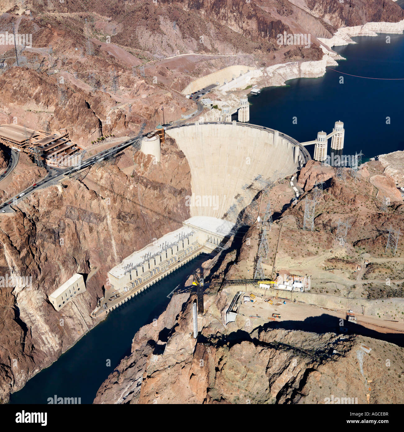 Aerial view of Hoover Dam on the Nevada Arizona border Stock Photo - Alamy