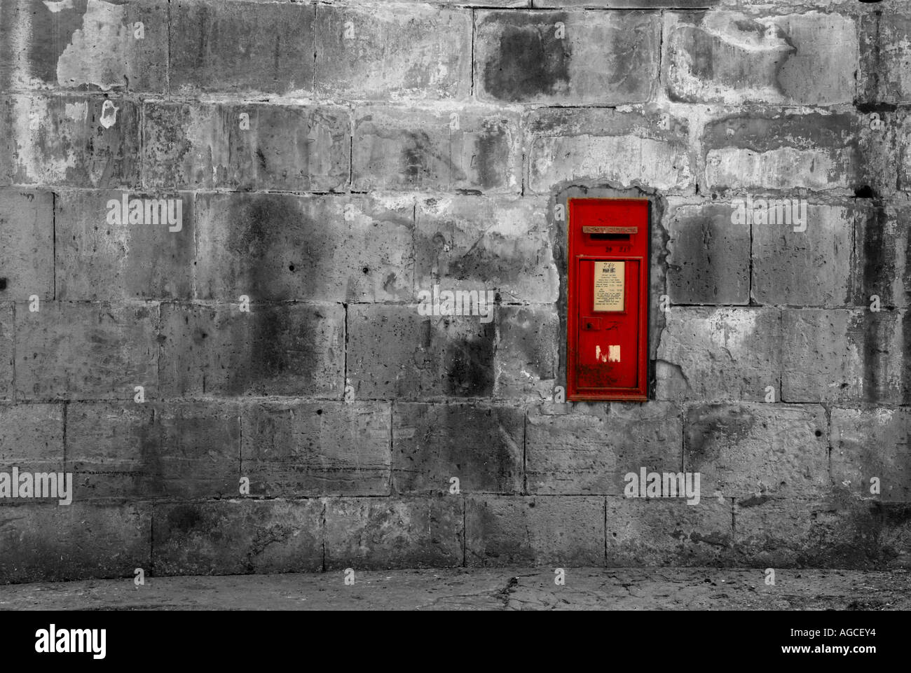 British red post / letter box In malta Stock Photo - Alamy