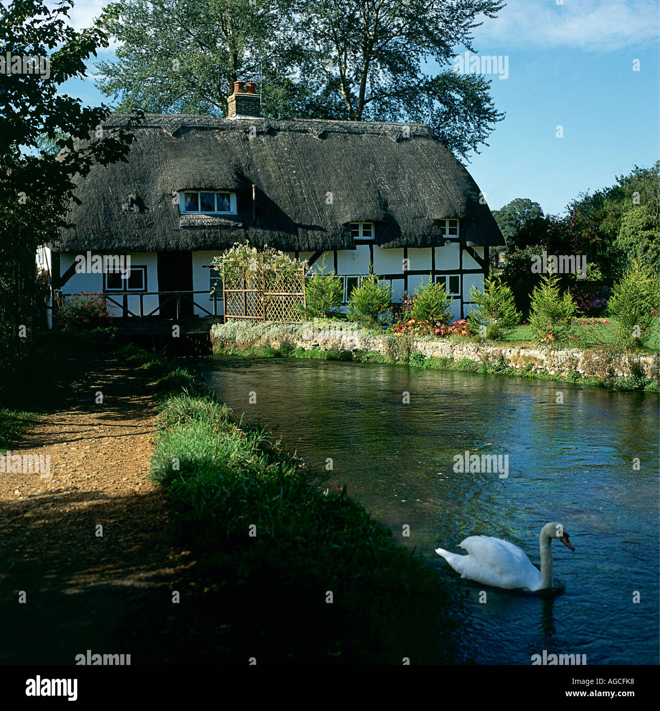 Fulling mill alresford hampshire hi-res stock photography and images ...