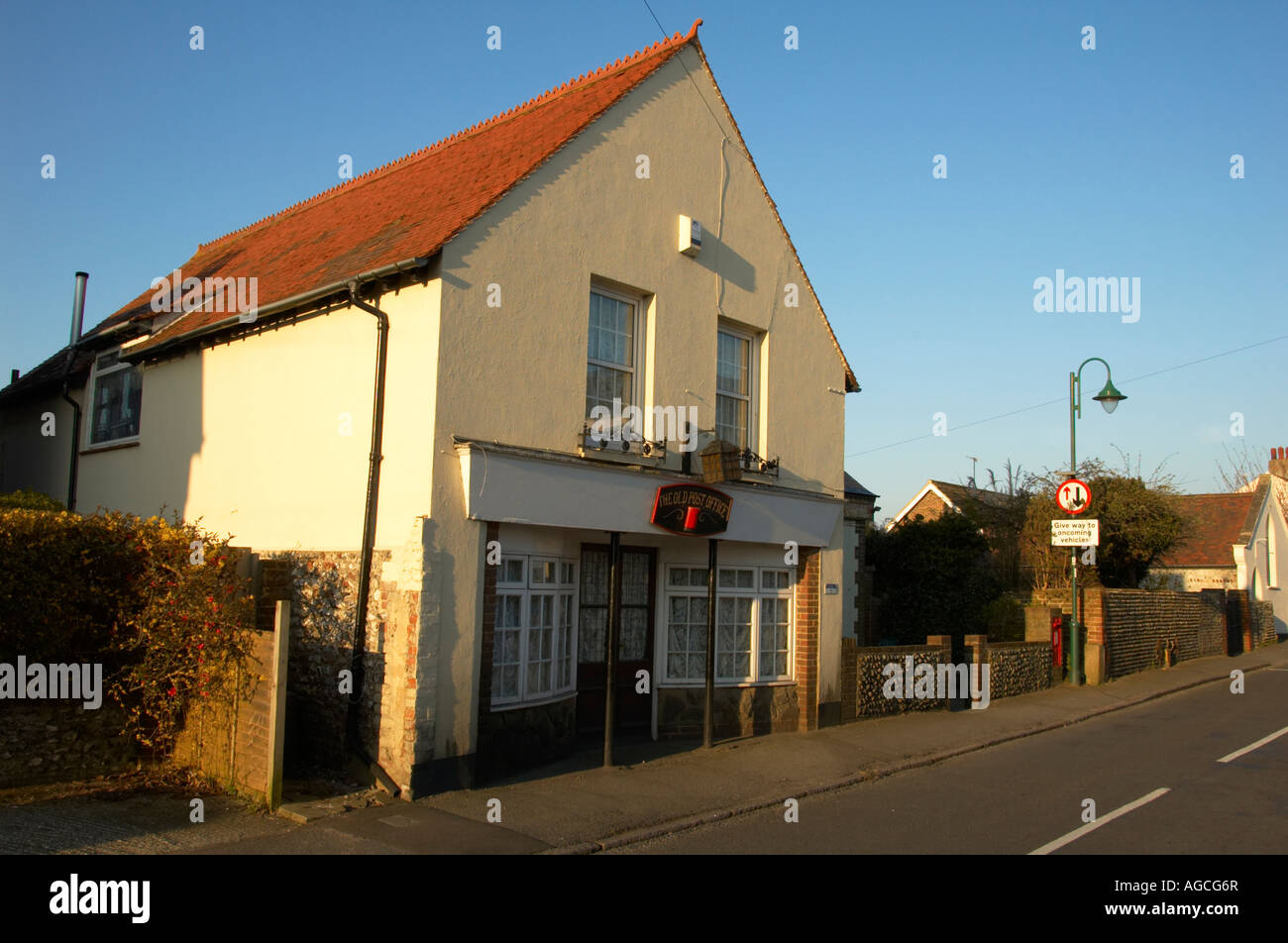 Sompting village hi-res stock photography and images - Alamy