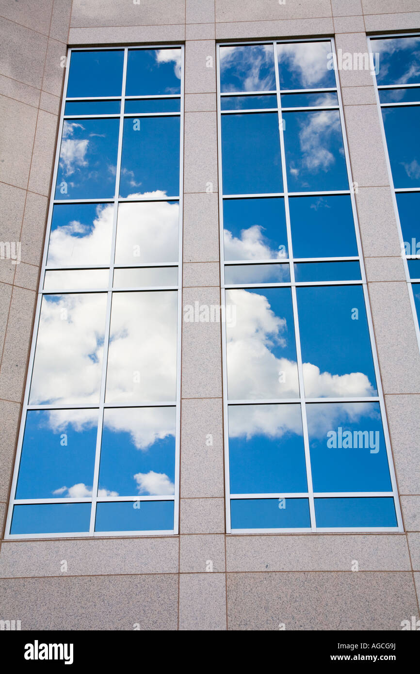New Corporate Office Building Stock Photo - Alamy