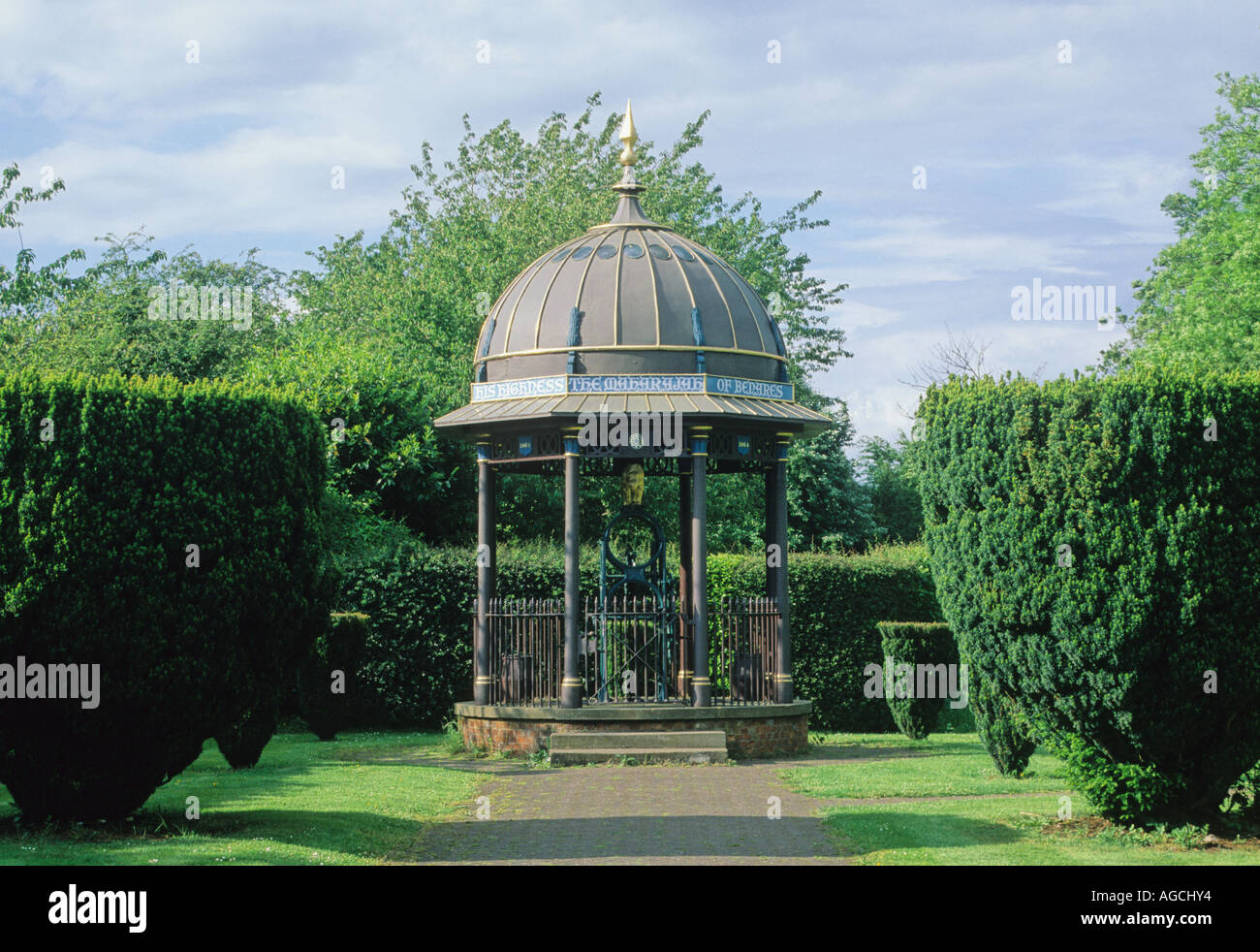 The Maharajah's Well, Stoke Row, Oxfordshire Stock Photo - Alamy