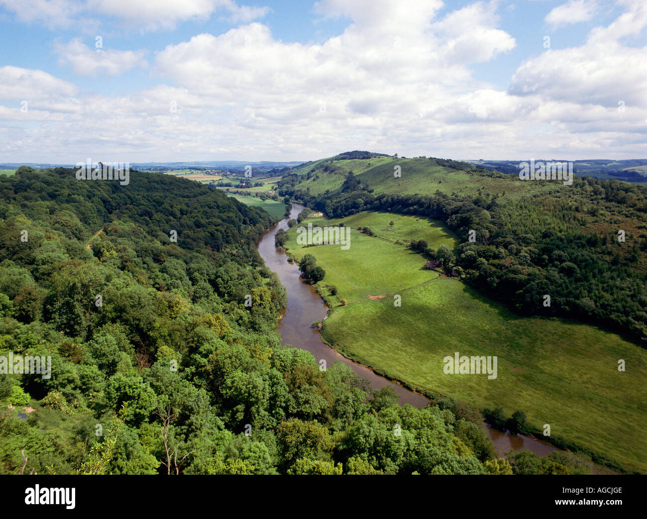 River wye aerial view hi-res stock photography and images - Alamy