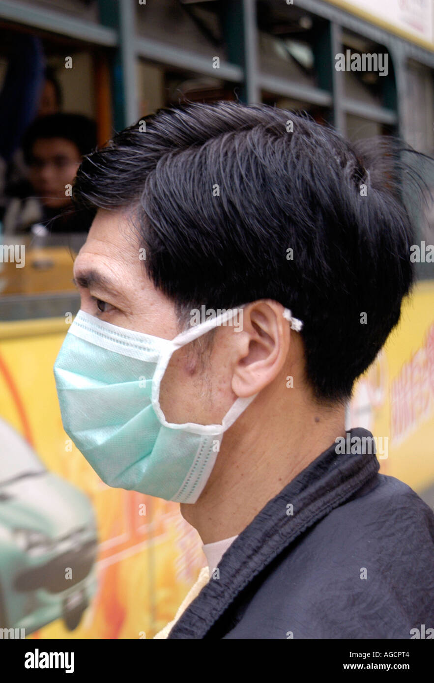 Chinese face masks street hi-res stock photography and images - Alamy