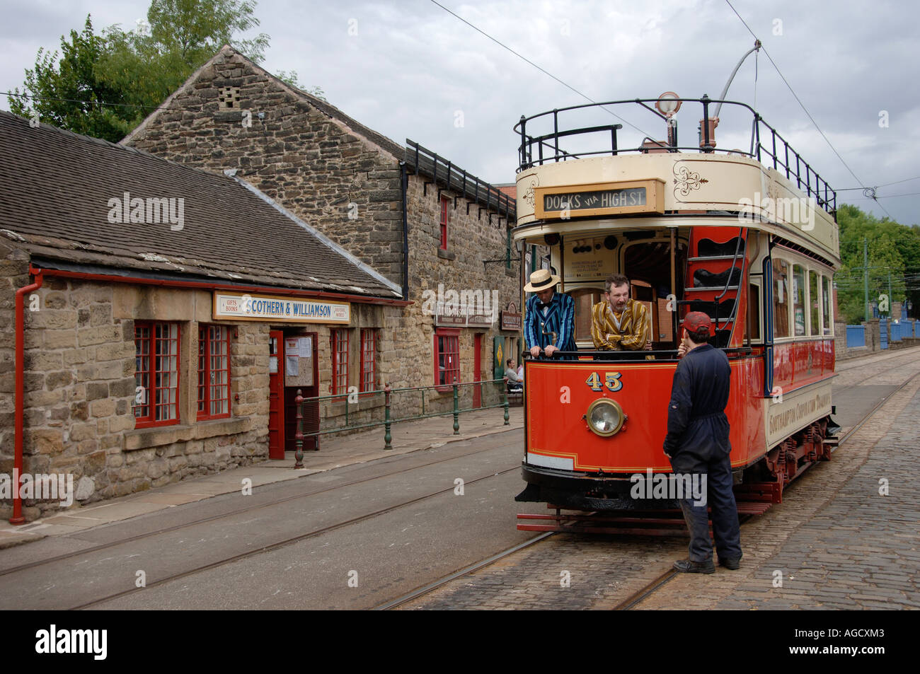 Open top double decker tram hi-res stock photography and images - Alamy