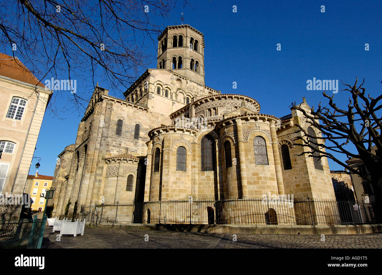 Exterior of the roman church of Saint-Austremoine d'Issoire, Issoire ...