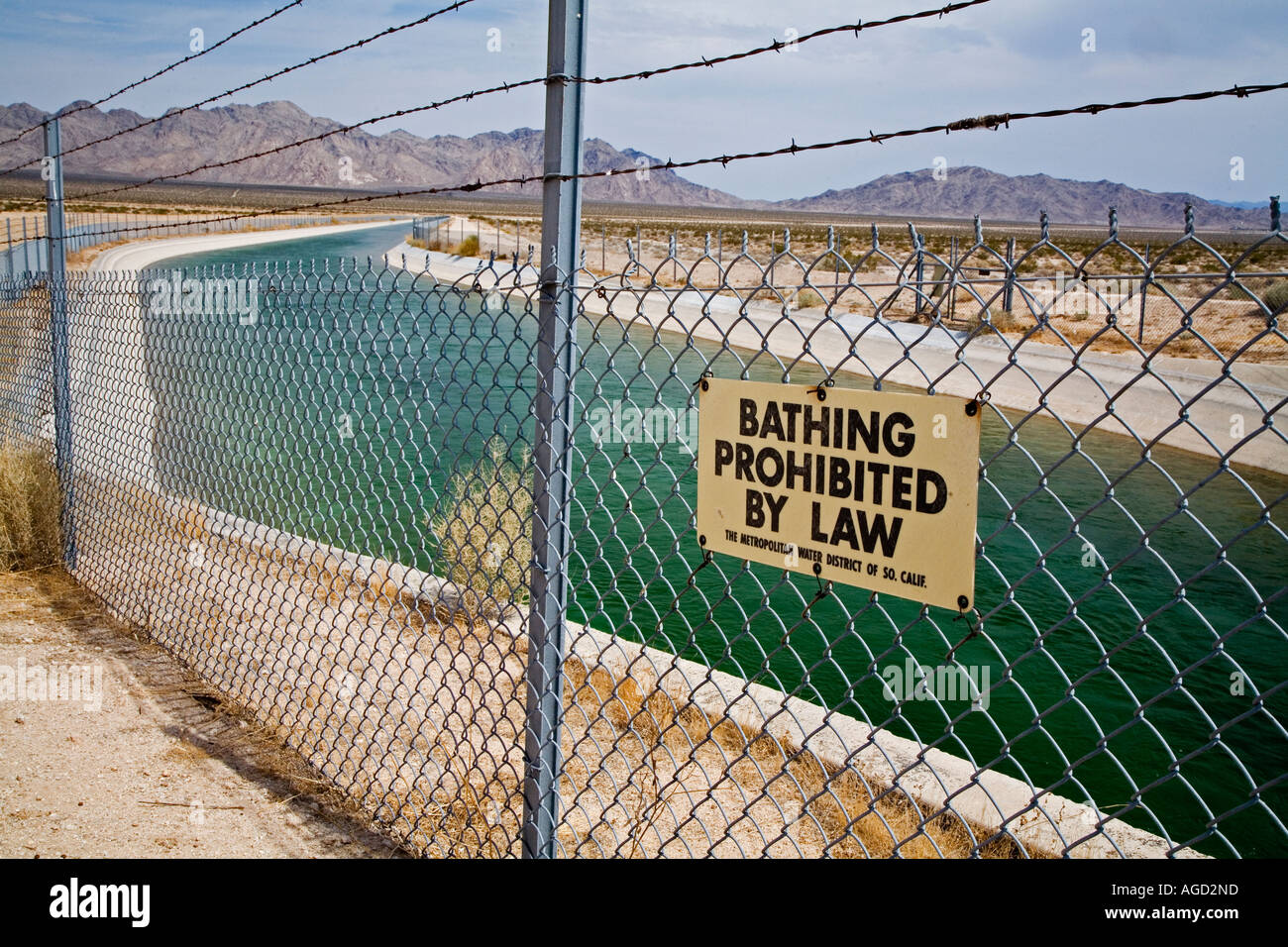 Colorado river aqueduct hi-res stock photography and images - Alamy