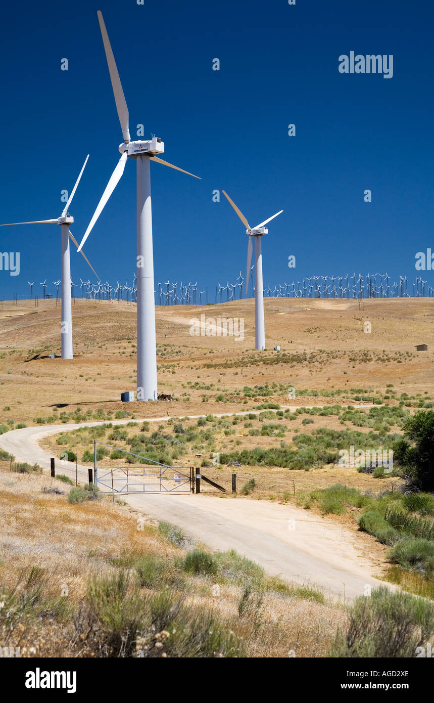 Wind Turbines in Tehachapi Pass Stock Photo - Alamy