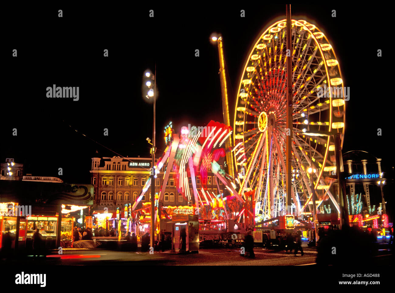 Amusement Park at night Stock Photo - Alamy