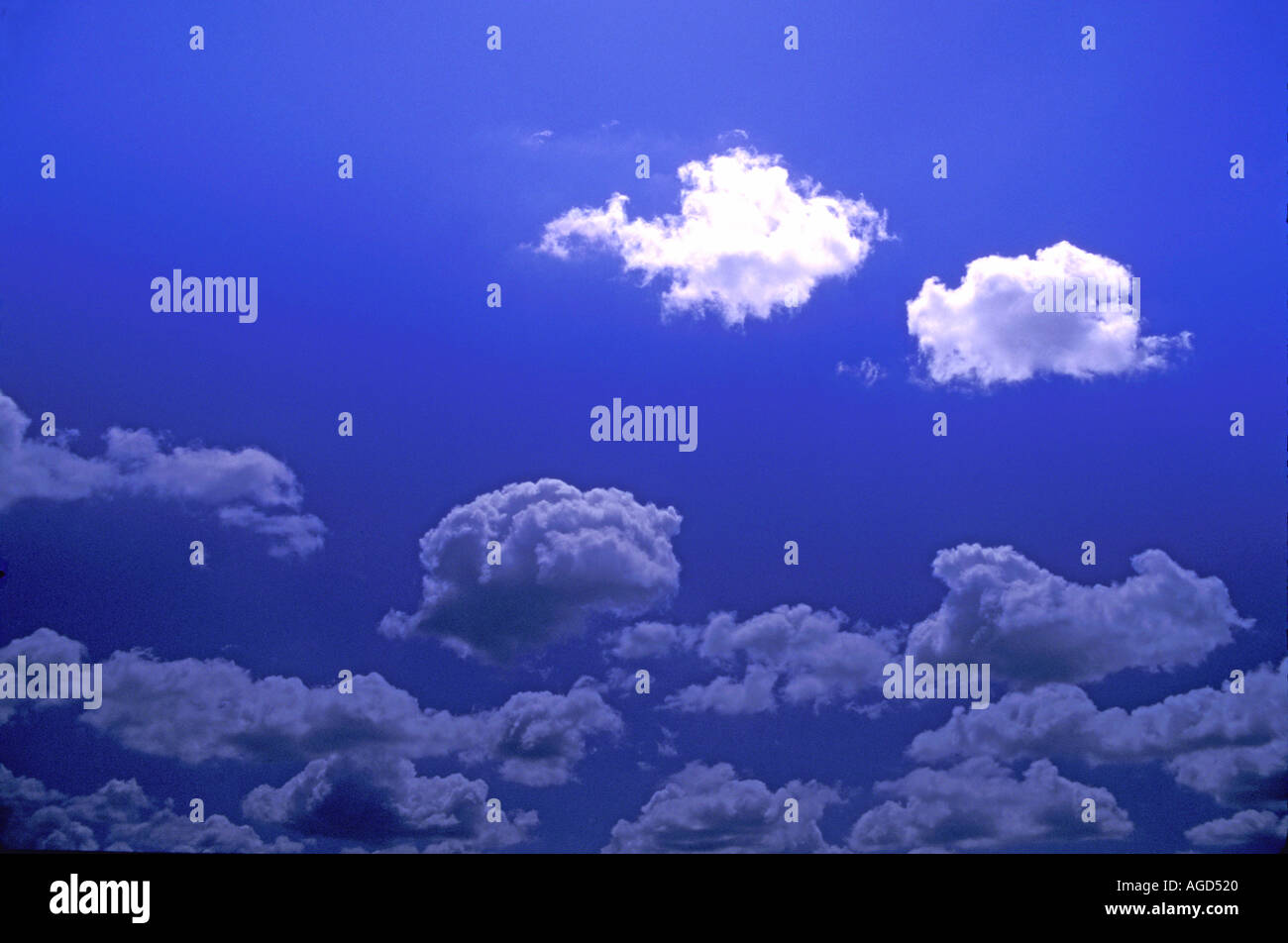 Skies animated hi-res stock photography and images - Alamy