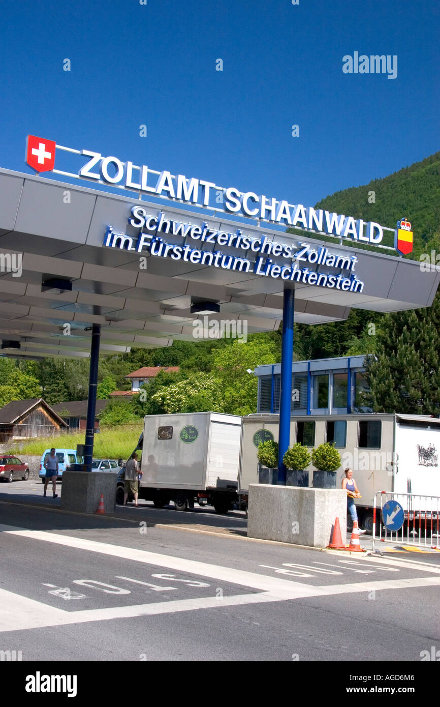 Switzerland country border crossing hi-res stock photography and images ...