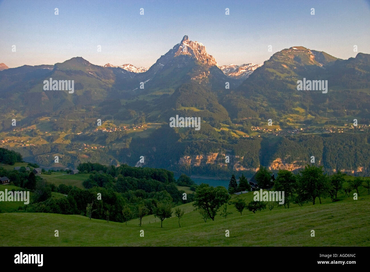 Weesen switzerland hi-res stock photography and images - Alamy