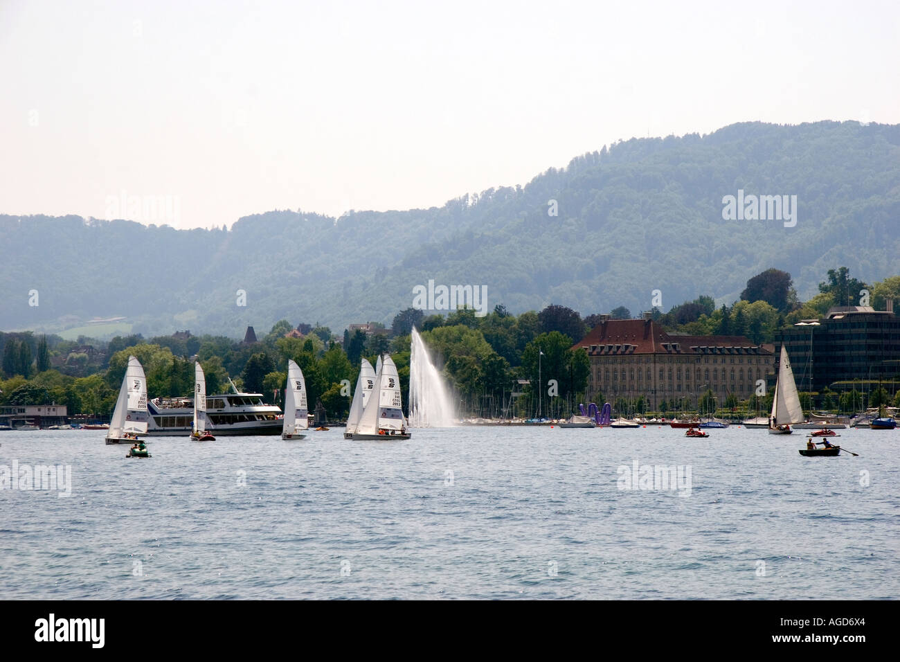 Sailboats on Zurichsee Lake in Zurich, Switzerland Stock Photo - Alamy
