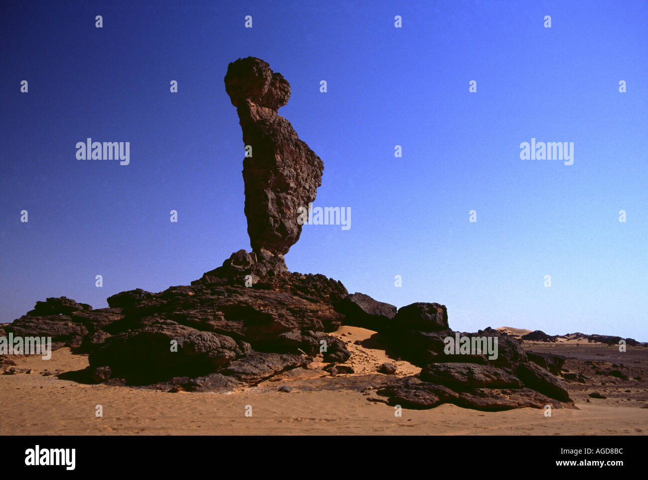 Libya Libyen scenic at the Akakus mountains Acakus Acacus rock monument ...