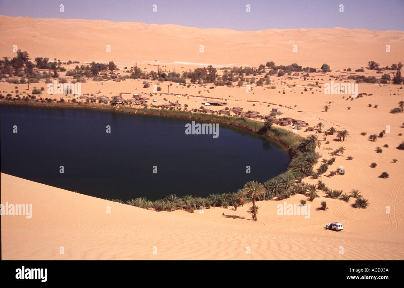 Libya desert Sahara at the oasis of Gabroon at the lake Gabroon Stock ...