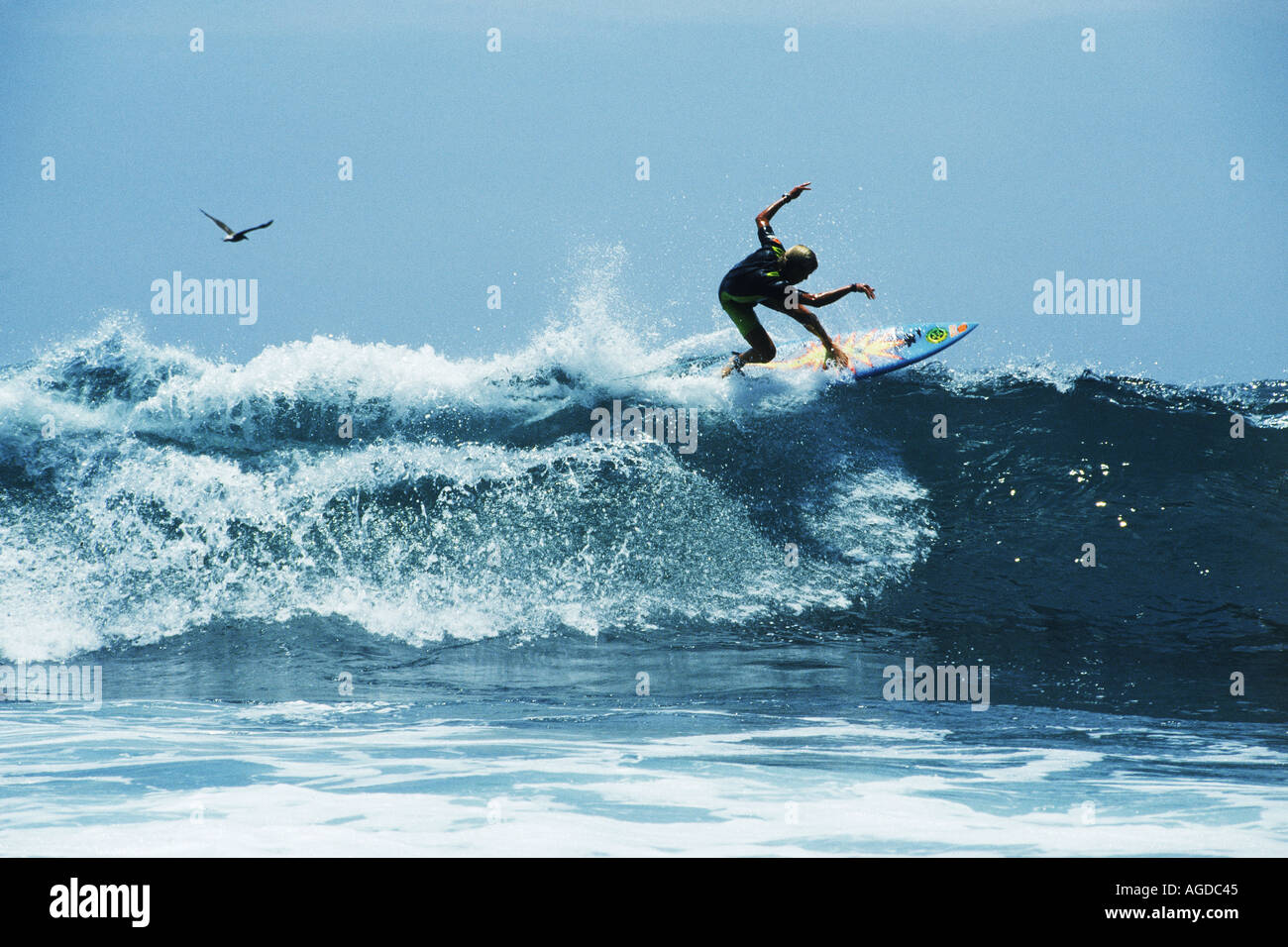 Ledge wave hi-res stock photography and images - Alamy