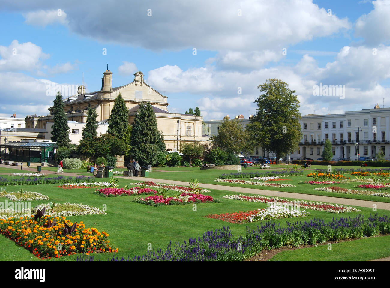 Gloucestershire monuments hi-res stock photography and images - Alamy