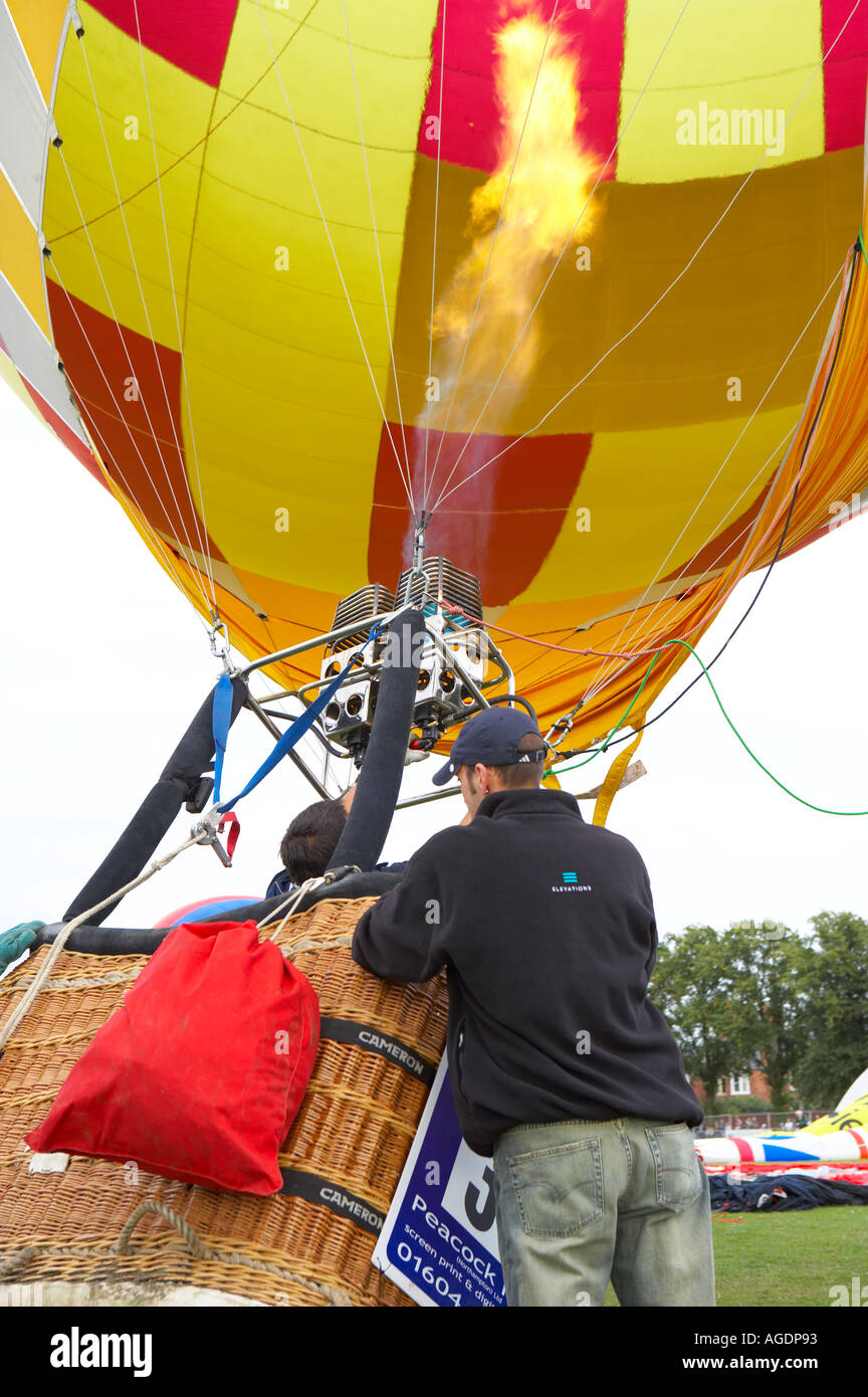 Single pilot hot air balloon hi-res stock photography and images - Alamy