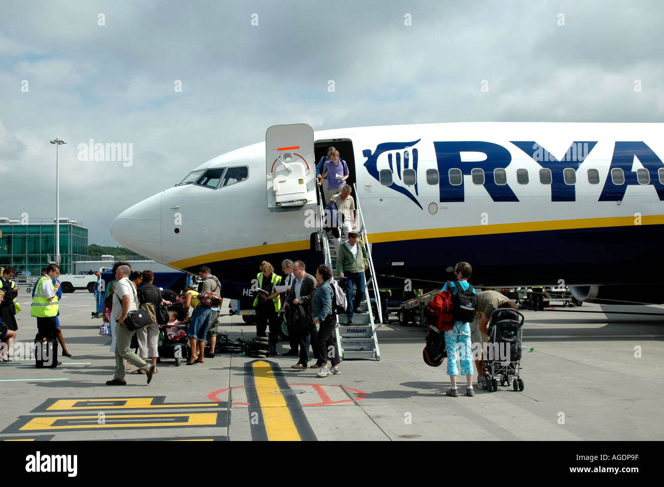 Disembarkation Stock Photos & Disembarkation Stock Images - Alamy