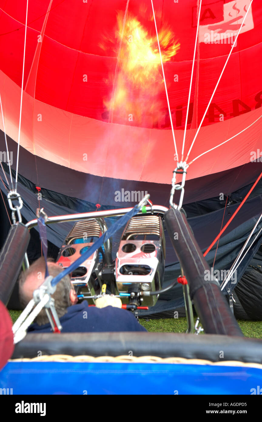 Single pilot hot air balloon hi-res stock photography and images - Alamy