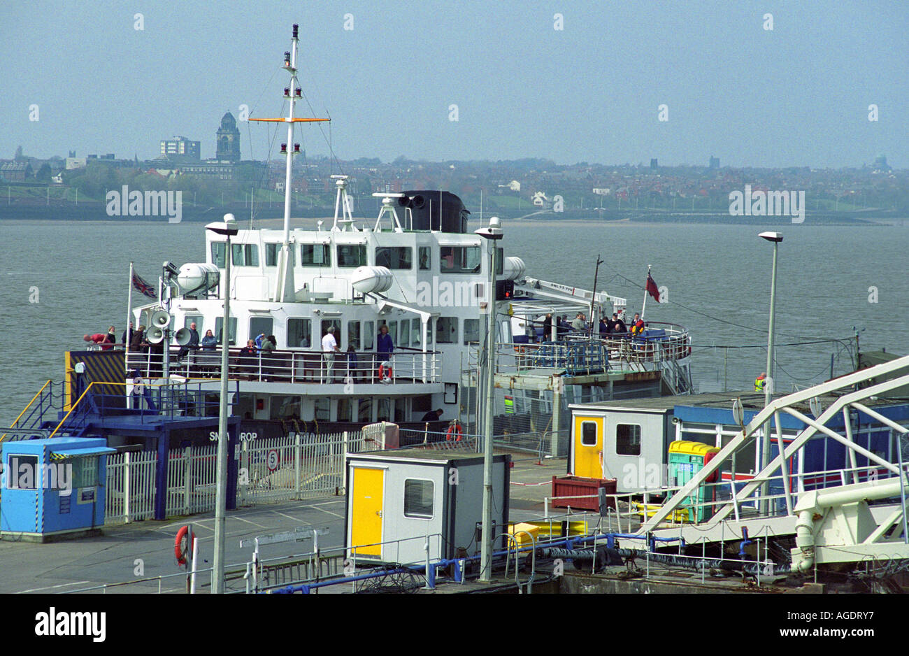 Mersey ferry boat snowdrop at the pierhead hi-res stock photography and ...