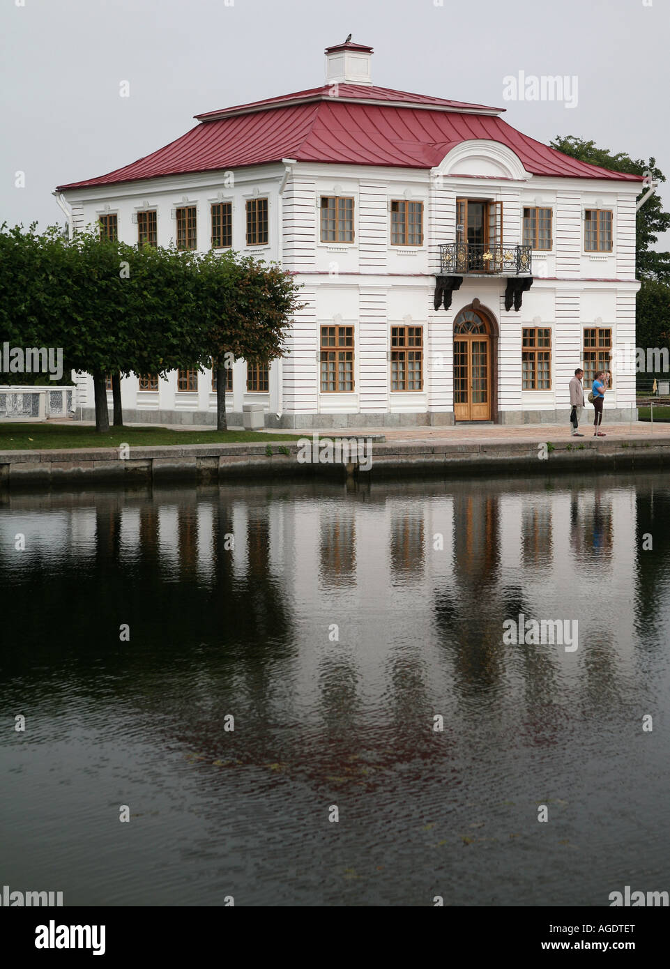 Marly Palace - Peterhof Stock Photo - Alamy