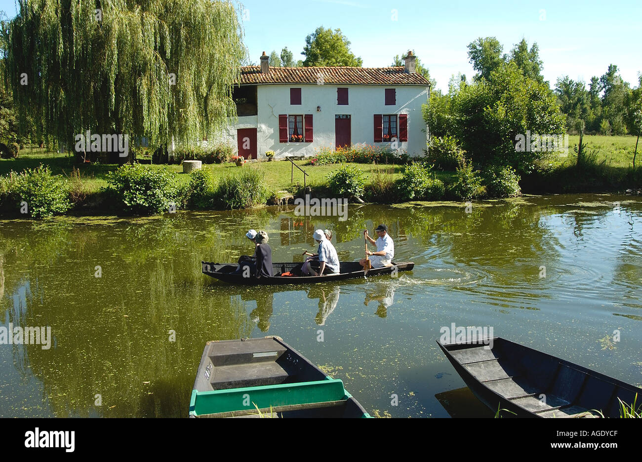 Le marais poitevin hi-res stock photography and images - Alamy
