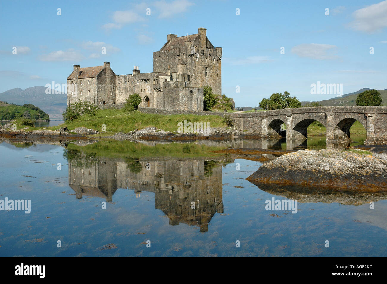 Eileen Donan Castle, Kyle of Lochalsh Stock Photo - Alamy