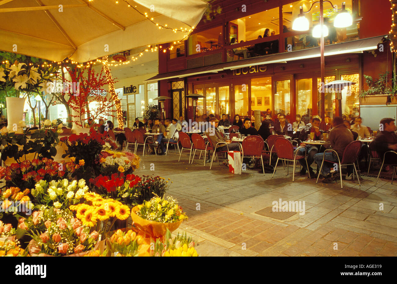 Athens shopping cafe hi-res stock photography and images - Alamy