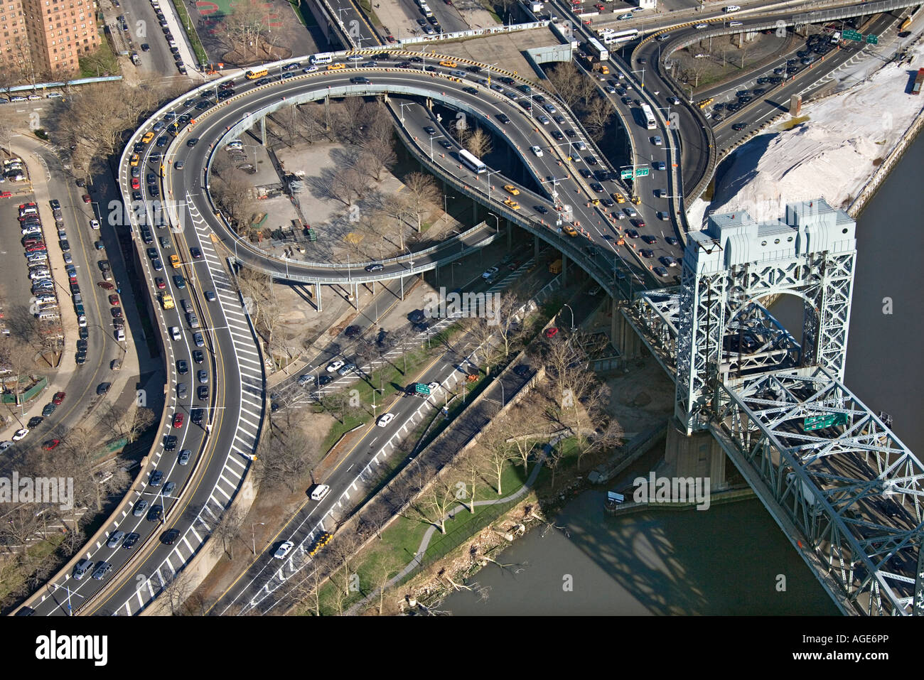 Harlem river aerial hi-res stock photography and images - Alamy