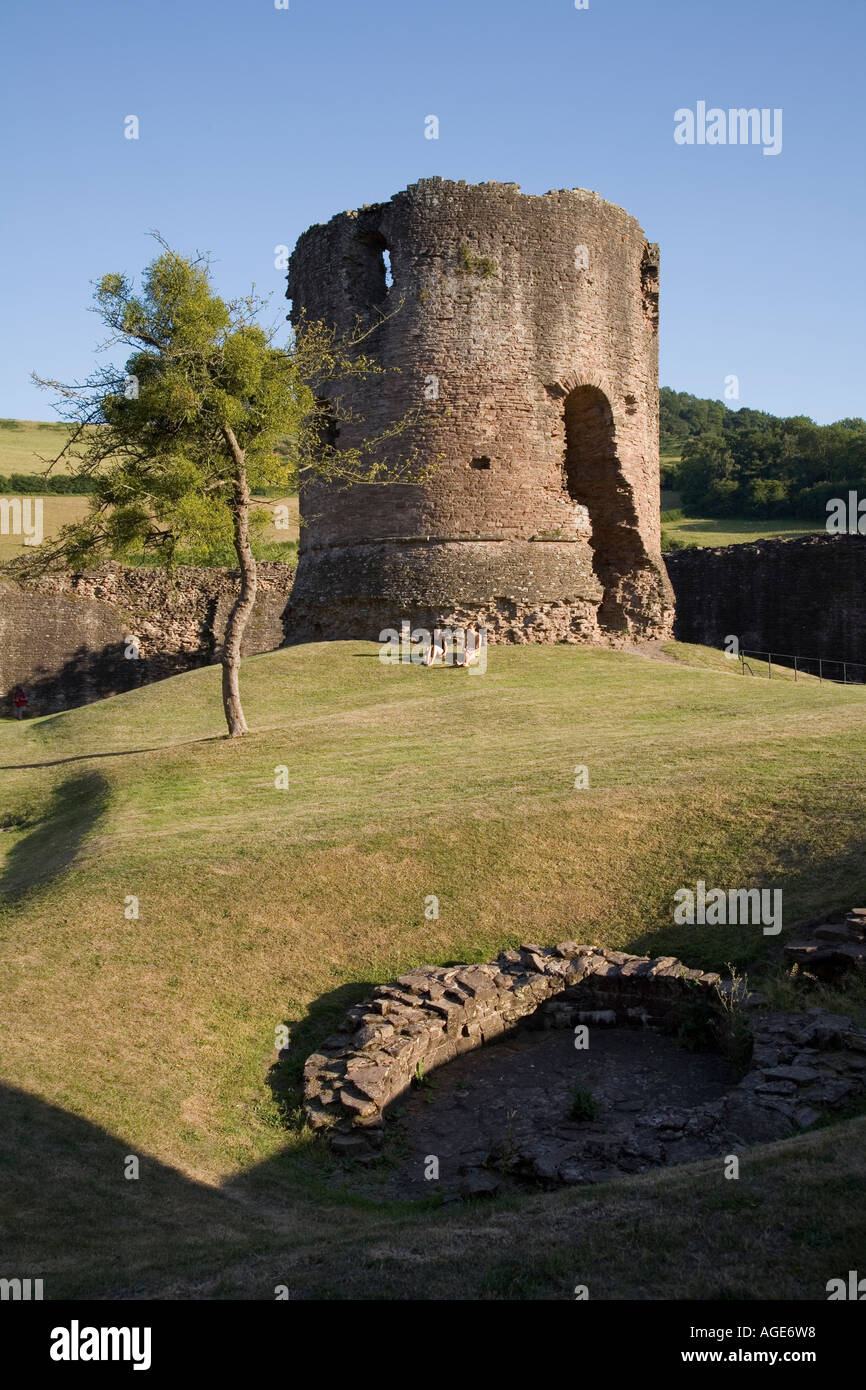 Round keep hi-res stock photography and images - Alamy