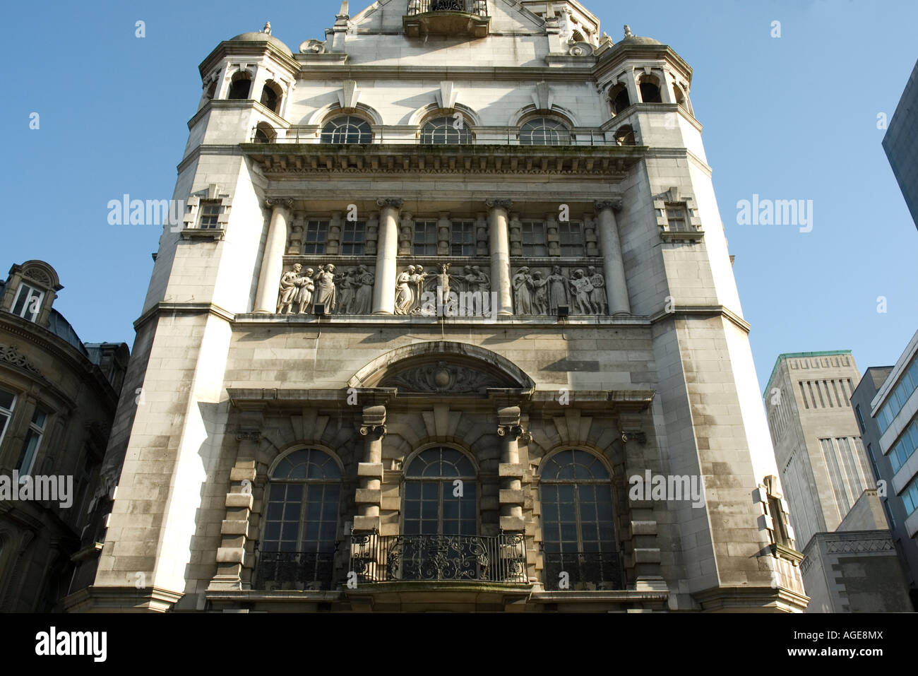 Central liverpool hi-res stock photography and images - Alamy