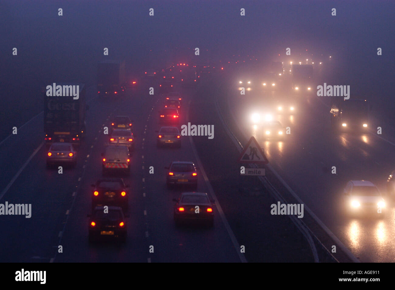 Fog on the M42 motorway Worcestershire England UK Stock Photo - Alamy