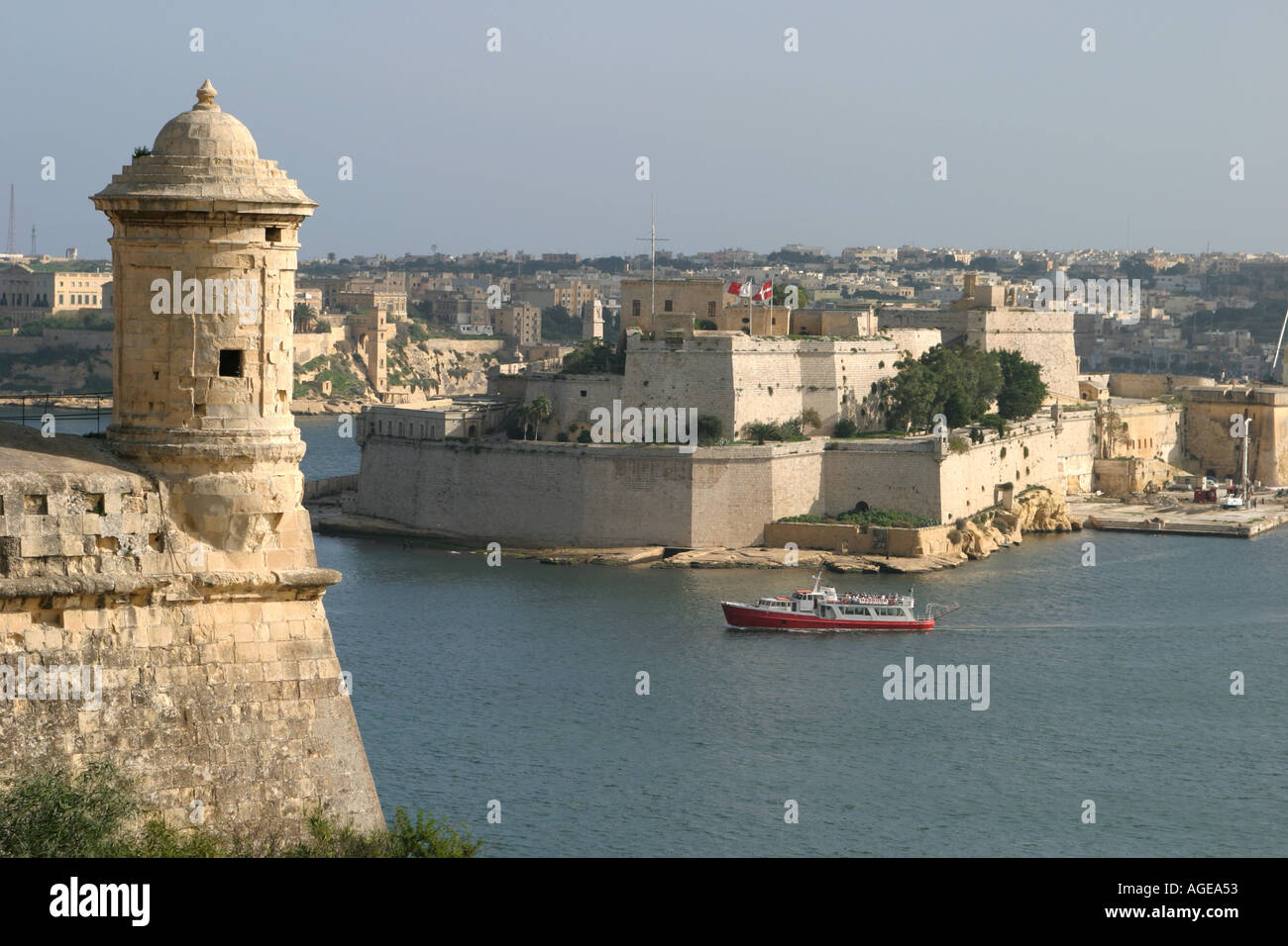 Malta Valletta Grand harbour Stock Photo - Alamy