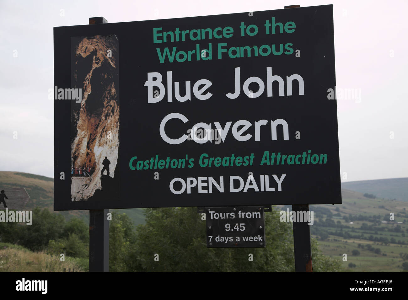 Cavern castleton hi-res stock photography and images - Alamy