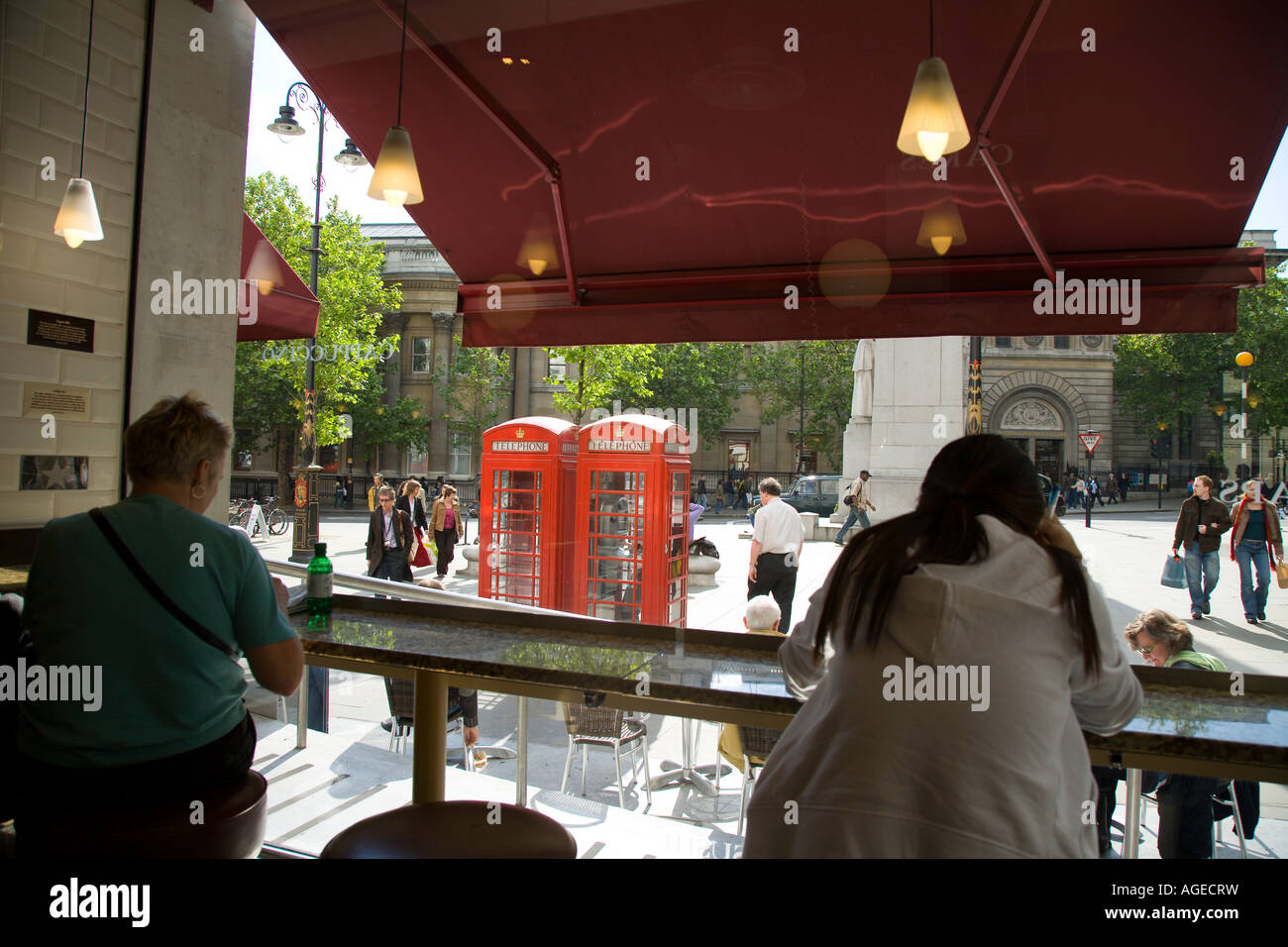 Typical street cafe in london hi-res stock photography and images - Alamy