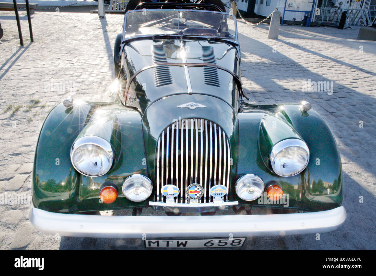 Front fascia and grill of MORGAN 8 from 1985 with 115kW engine Swedish ...