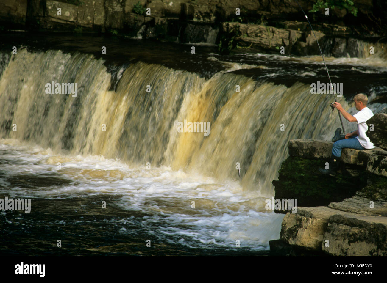 Fishing on the River Swale, Richmond, Yorkshire Stock Photo - Alamy