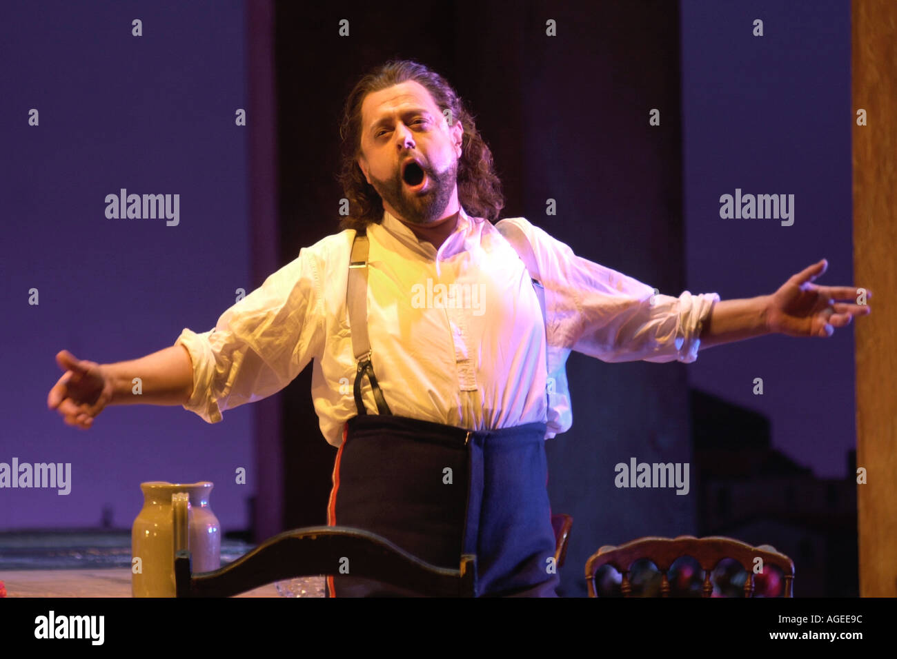 Welsh National Opera production of Beatrice and Benedict by Hector ...