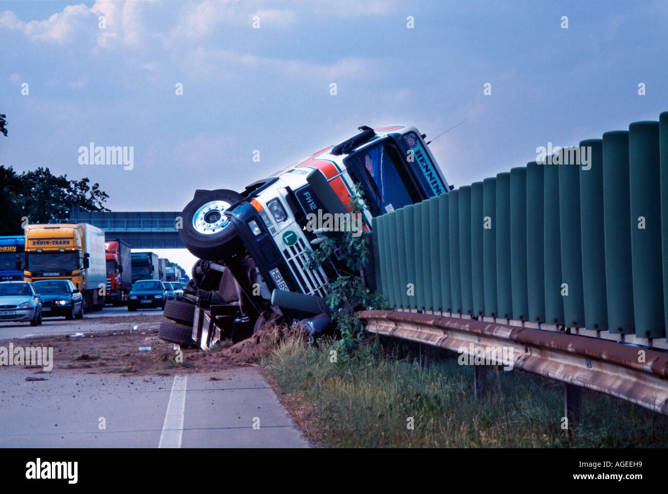 Rollover accident hi-res stock photography and images - Alamy