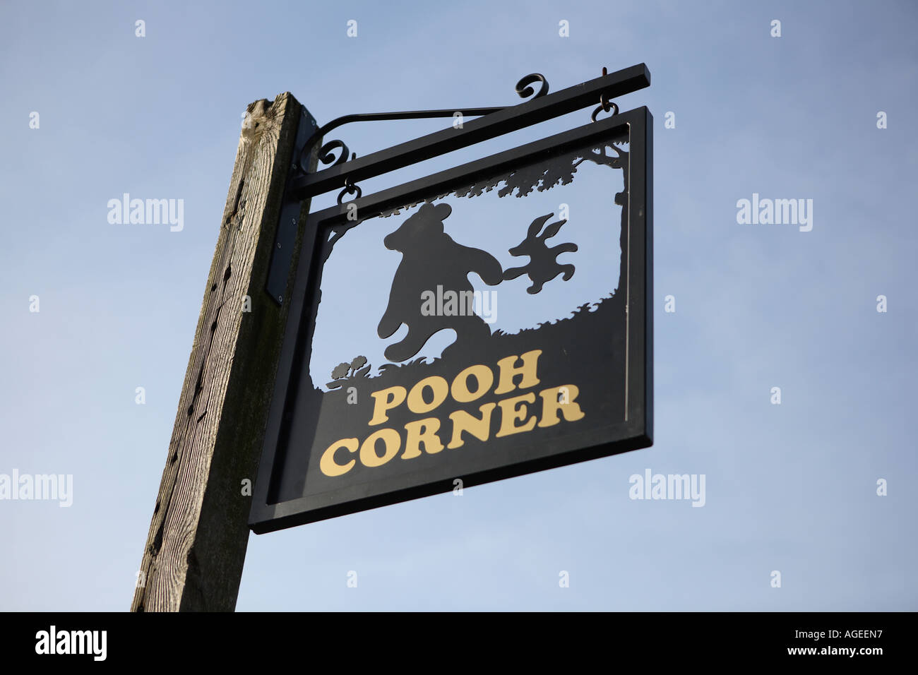 Pooh corner hi-res stock photography and images - Alamy
