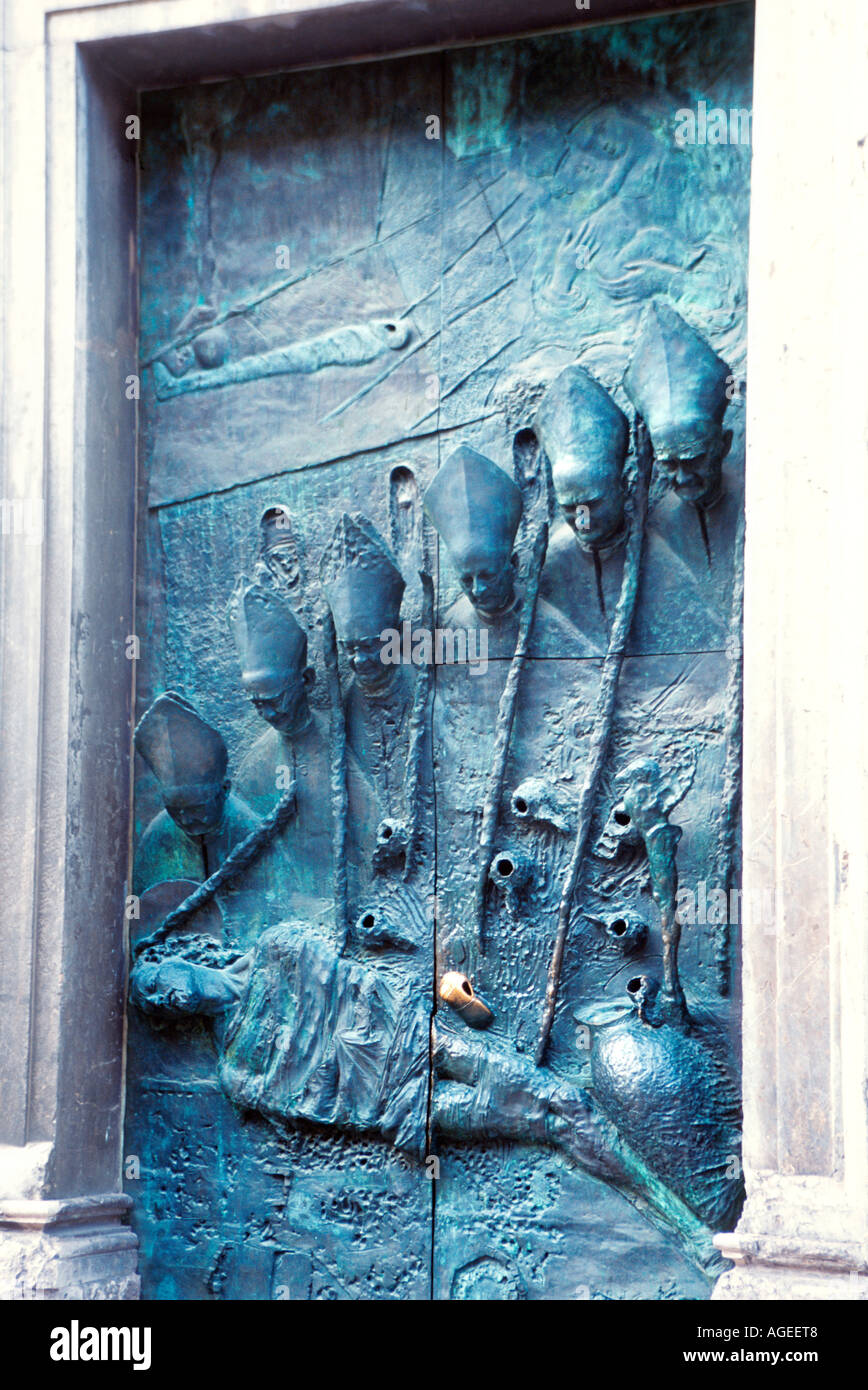 Slovenia ljubljana side entrance hi-res stock photography and images ...