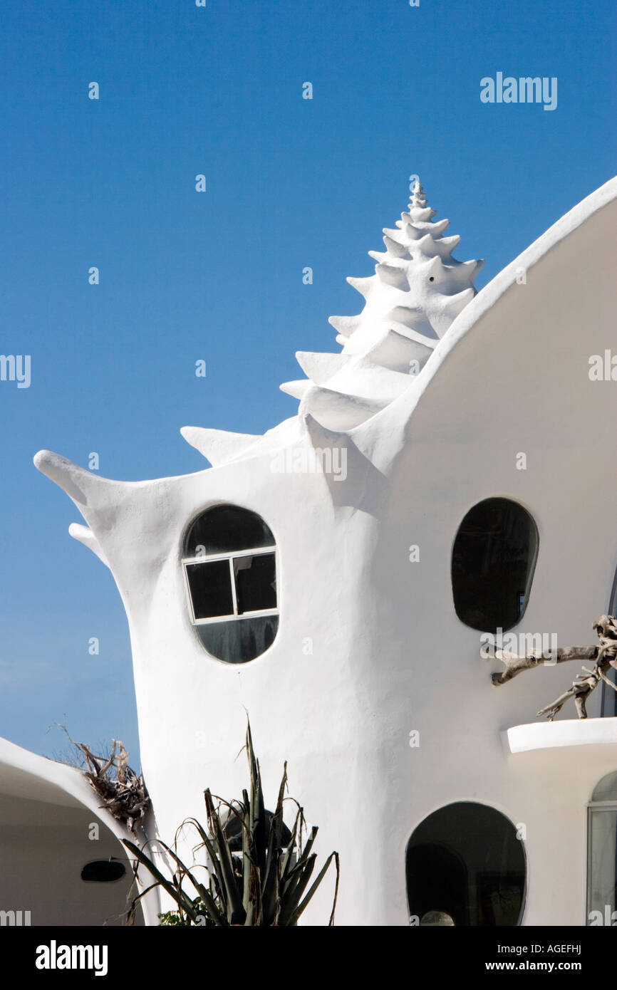 Shell house hi-res stock photography and images - Alamy