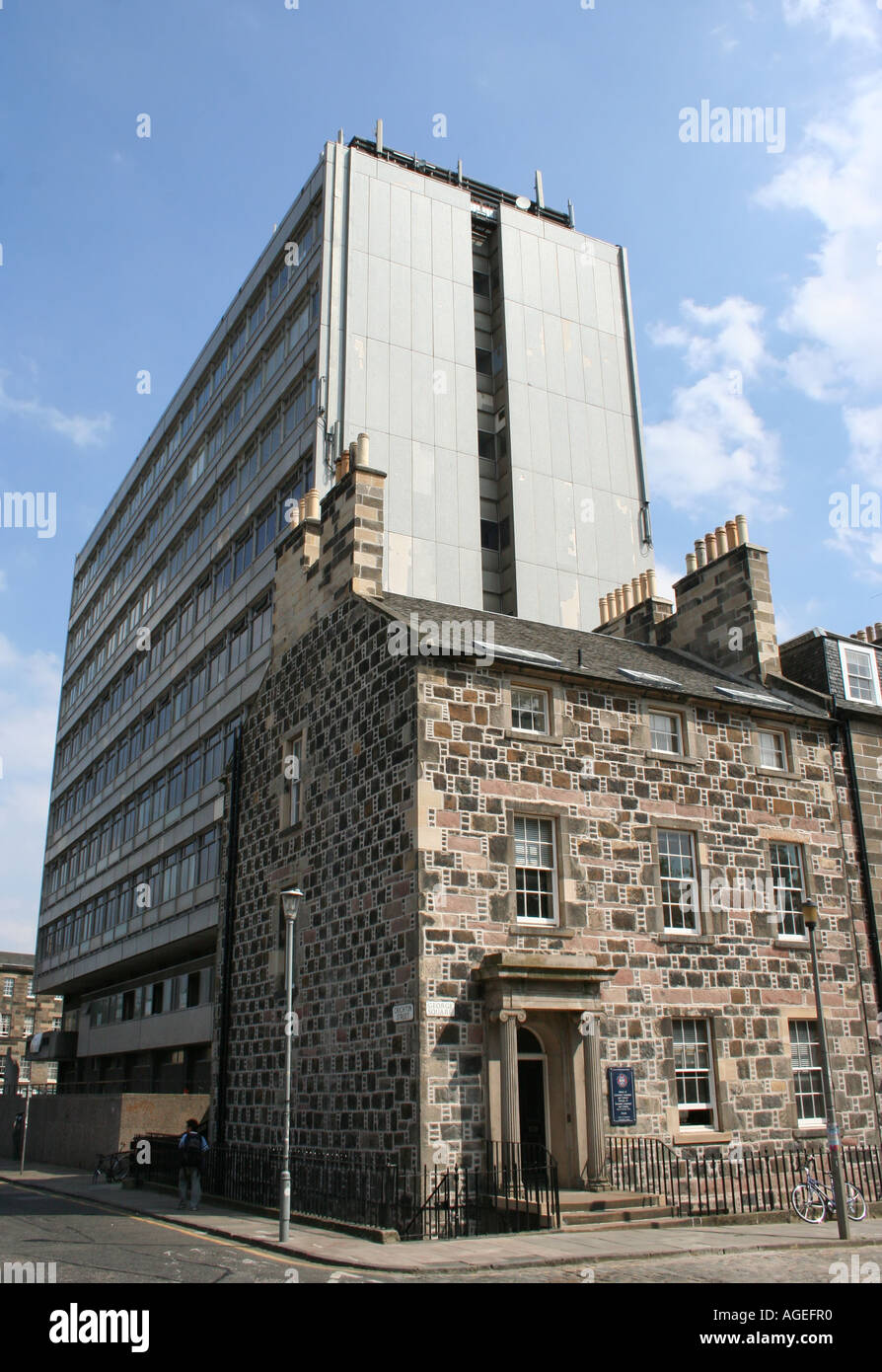University of Edinburgh campus old and new architecture Stock Photo - Alamy