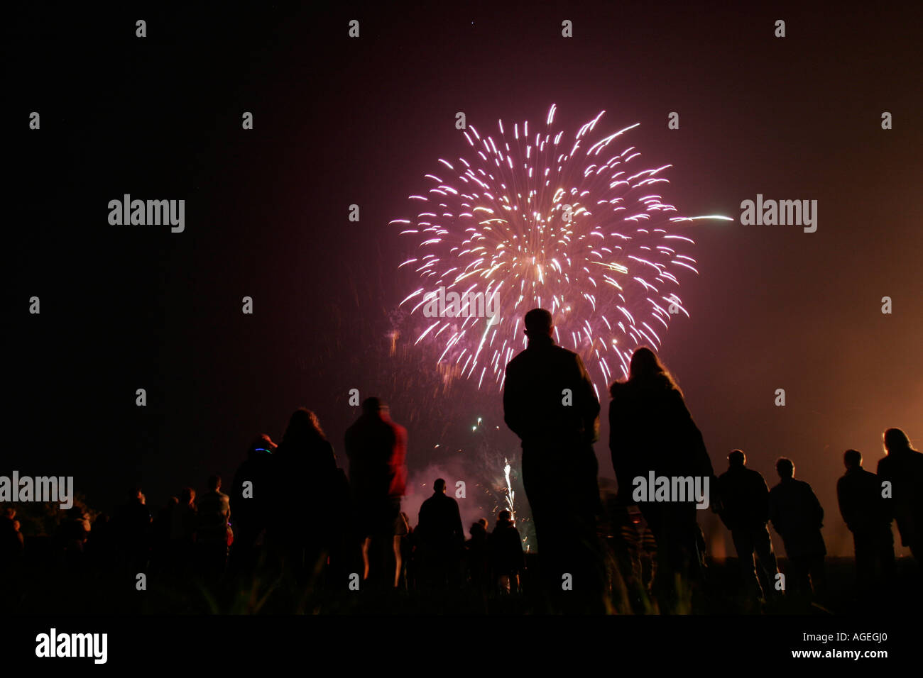 Firework powder hi-res stock photography and images - Alamy